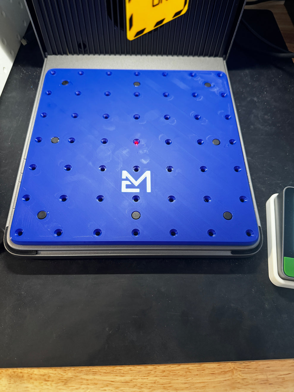 V1 xTool Ultra F1 Magnetic Base Plate – Exodus Mods